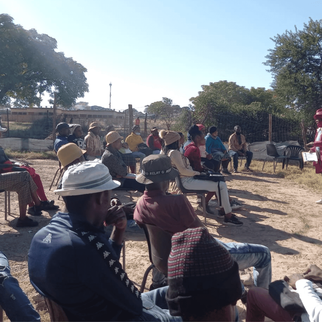 Paulina Mogoshi - SocioTech